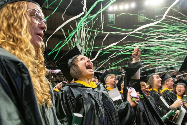 OHIO Online Commencement Resources | Ohio University