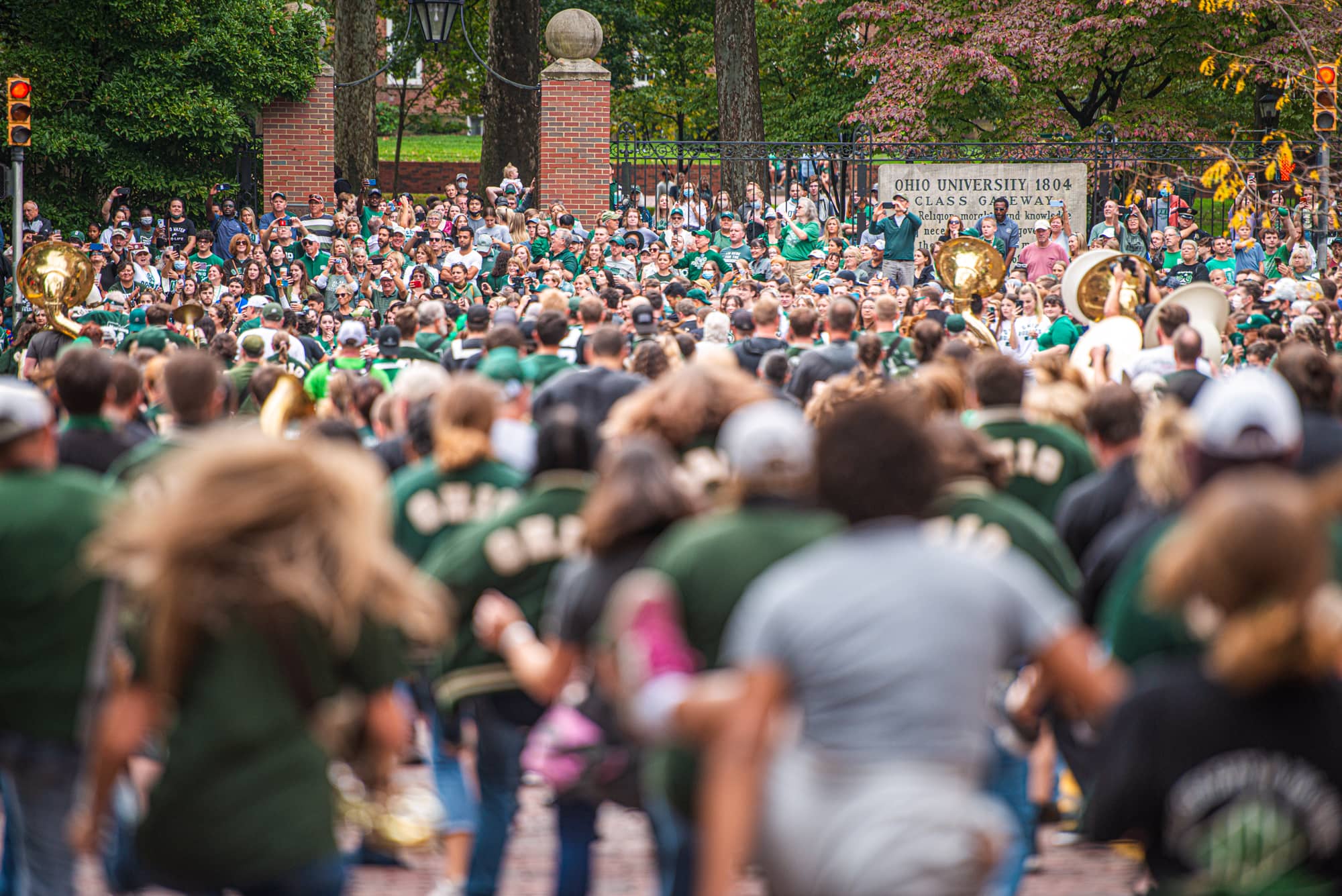 OHIO students, alumni celebrate Homecoming in-person for first time in ...