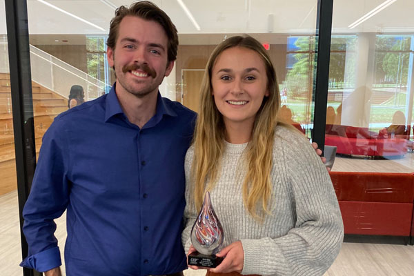 Two seniors receive awards for work with Ohio Innocence Project chapter