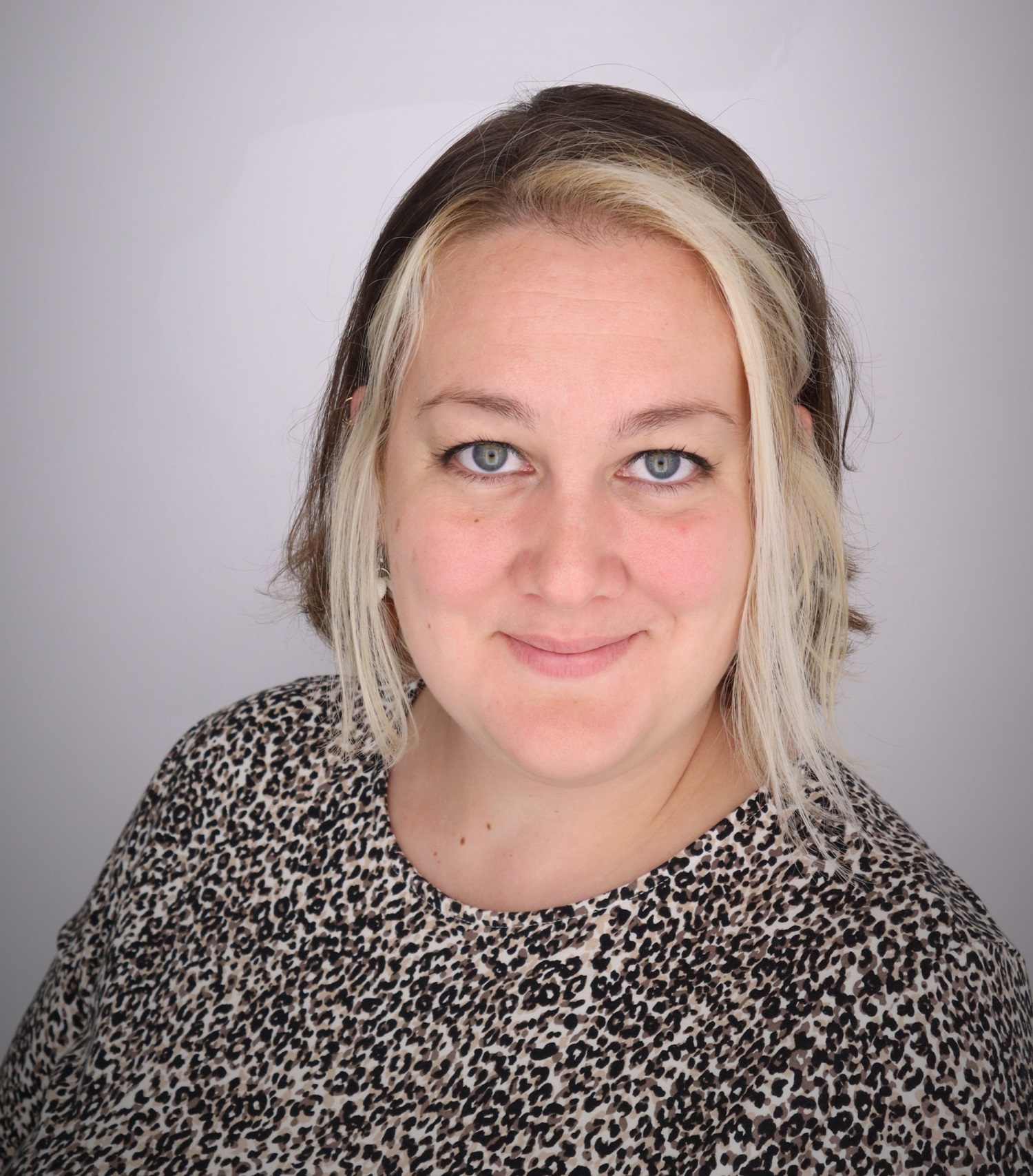 Abby Conder Lussier named Advocate of the Year by NAFSA, supports ...